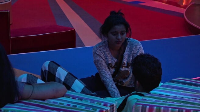 Kavyashree: She stomped on my hand! - JioHotstar