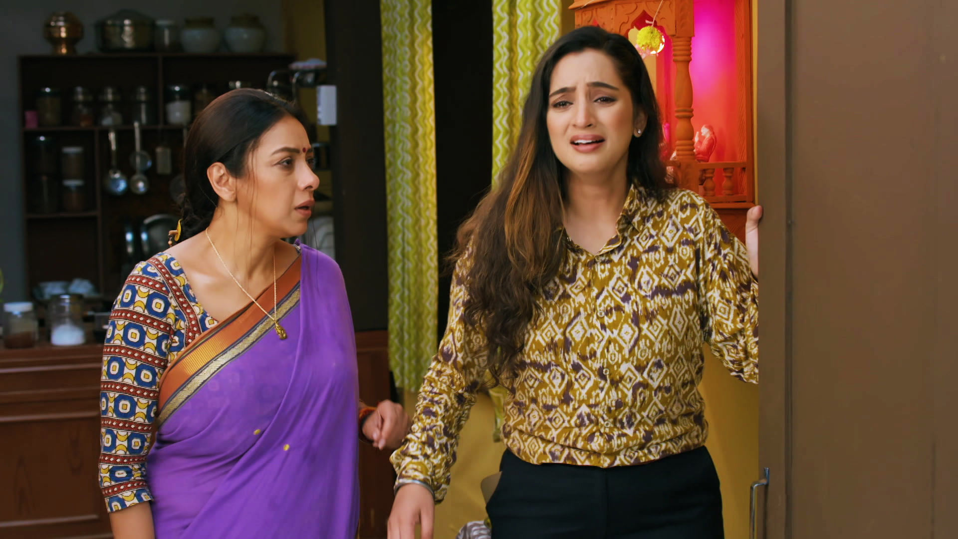 Colony Women’s Quit Dance Contest! - JioHotstar