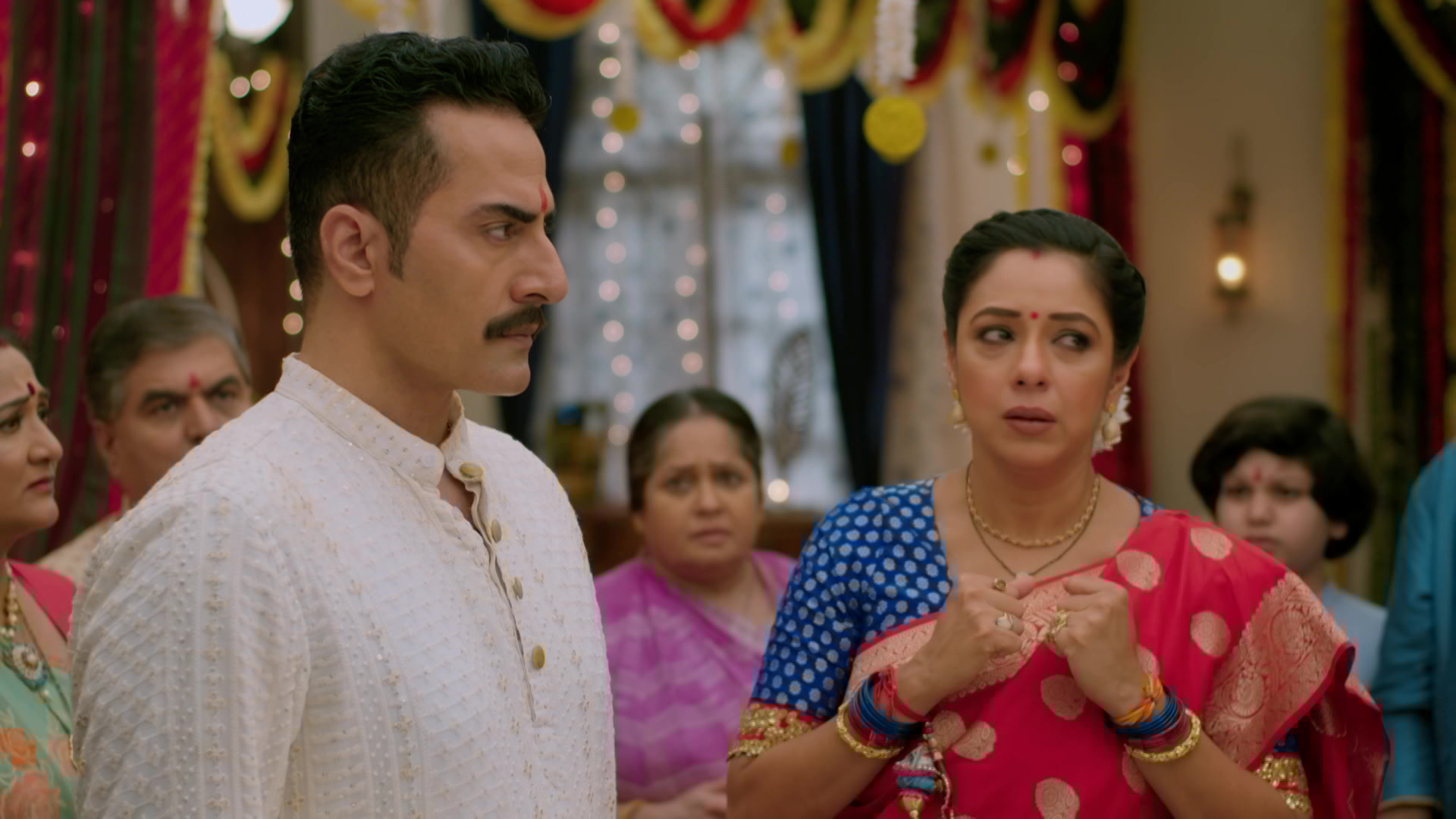 Stream anupama Online | Watcho