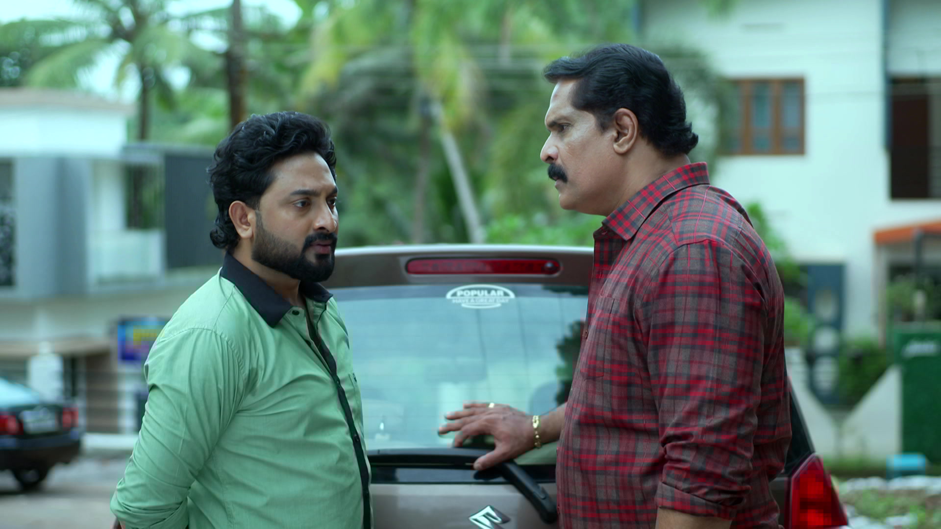 Watch Mounaragam Episode 1305 on JioHotstar