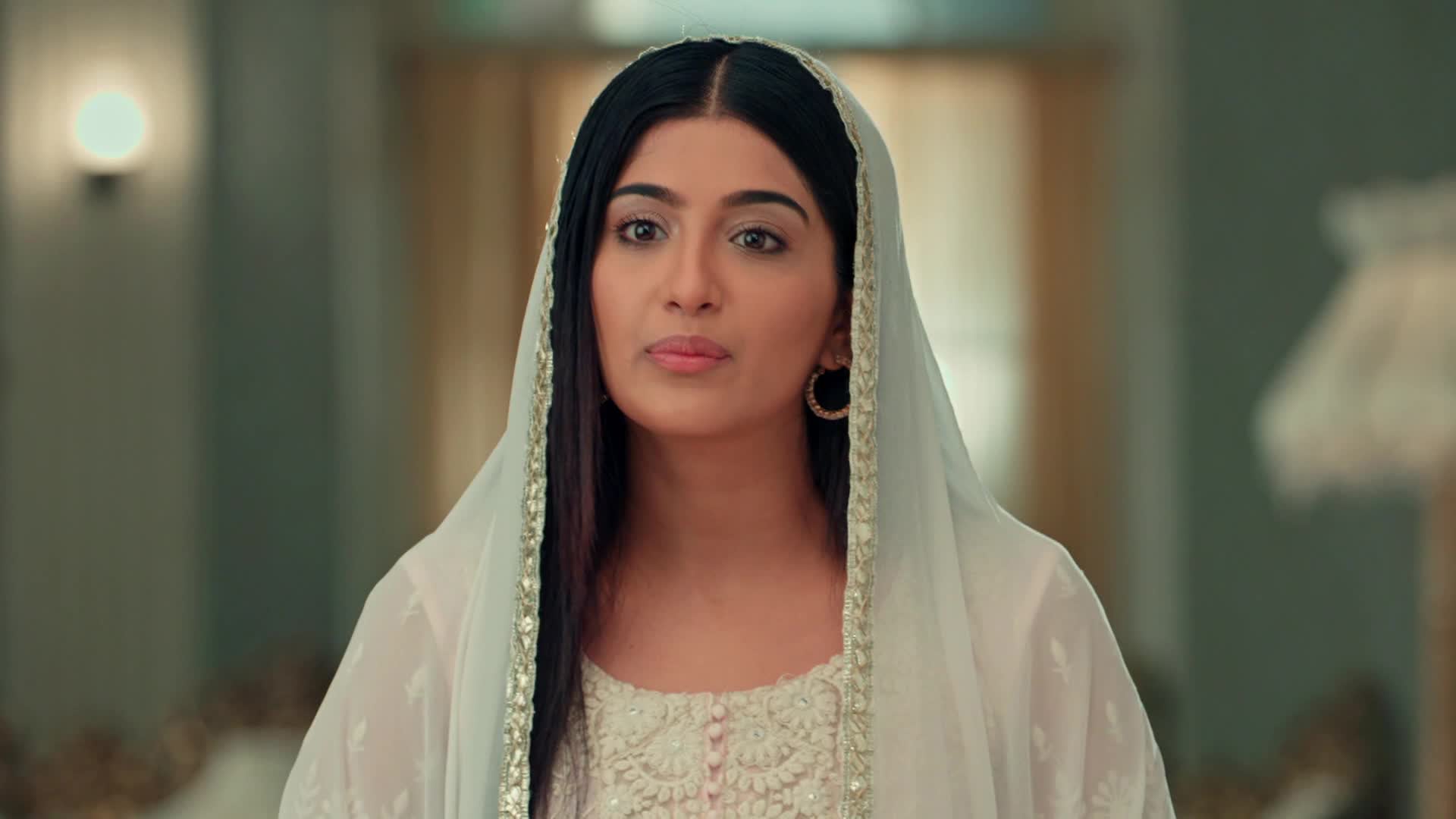 Watch Choti Sarrdaarni Episode 249 on JioHotstar