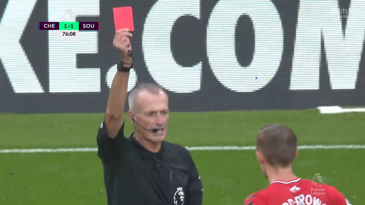Watch Red Card! Online