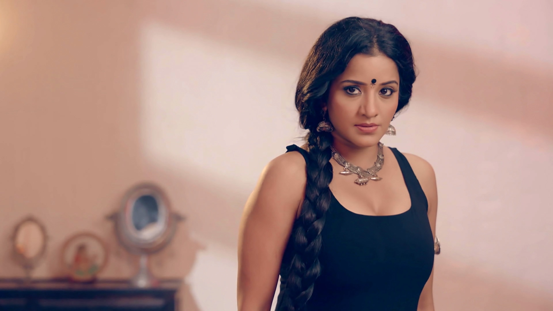 Watch manthrikam All Episodes | Watcho