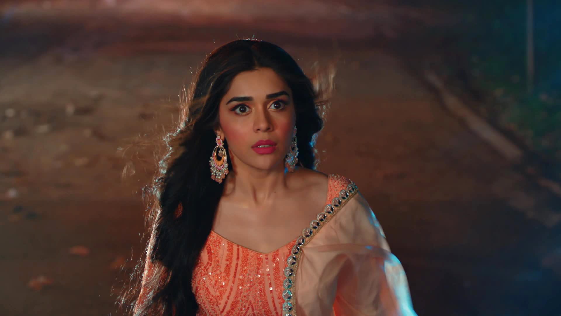 Watch Bekaaboo S1 Episode 7 on JioHotstar