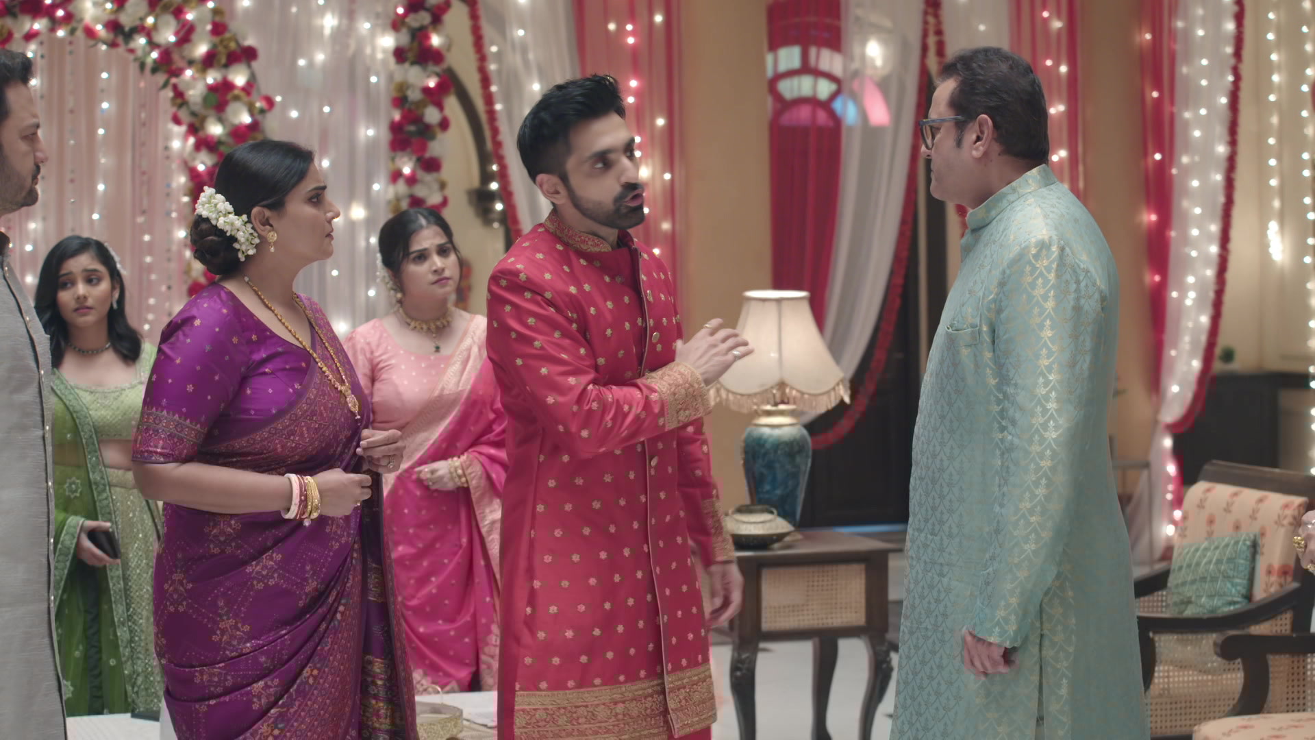 Watch Jhanak S2 Episode 617 on JioHotstar