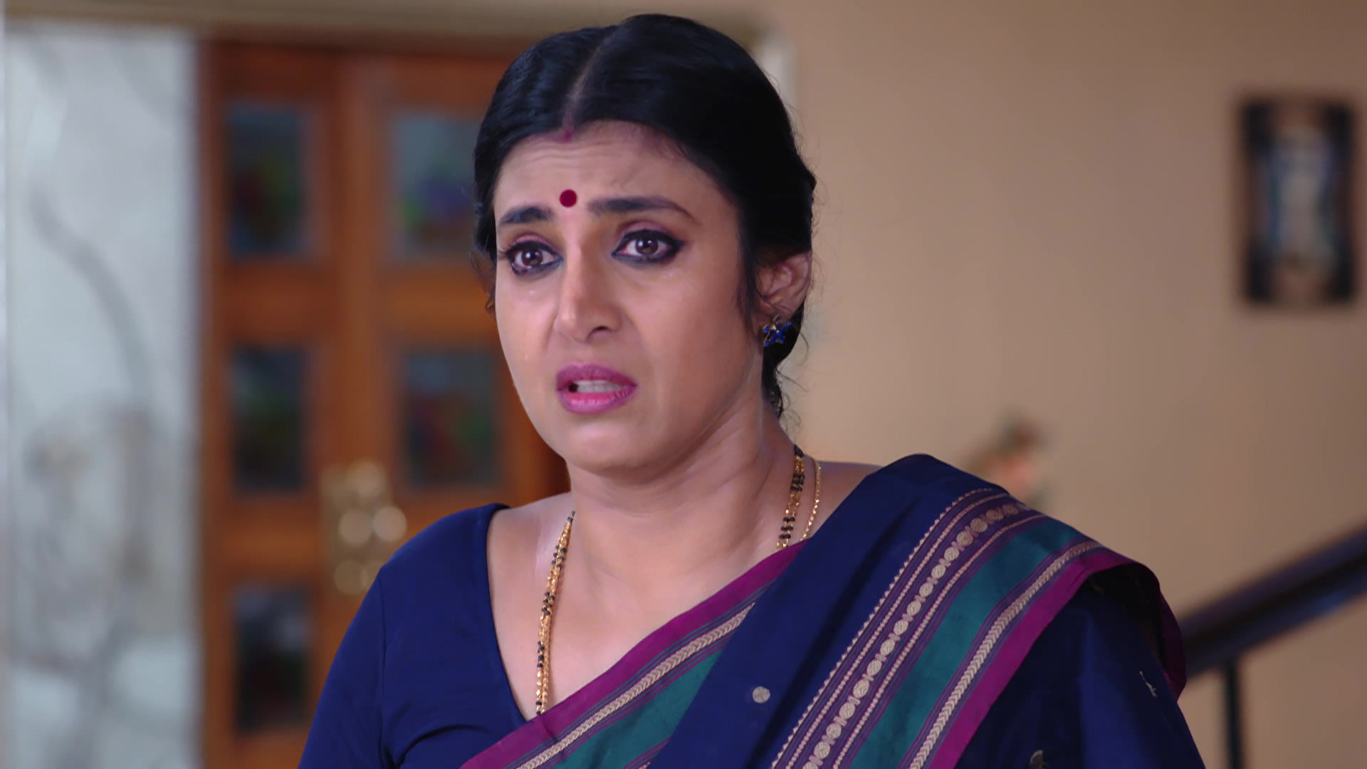 Watch Intinti Gruhalakshmi S1 Episode 53 on JioHotstar