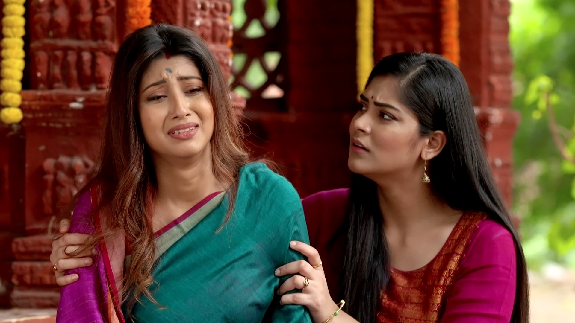 Watch Mohor Episode 462 on JioHotstar