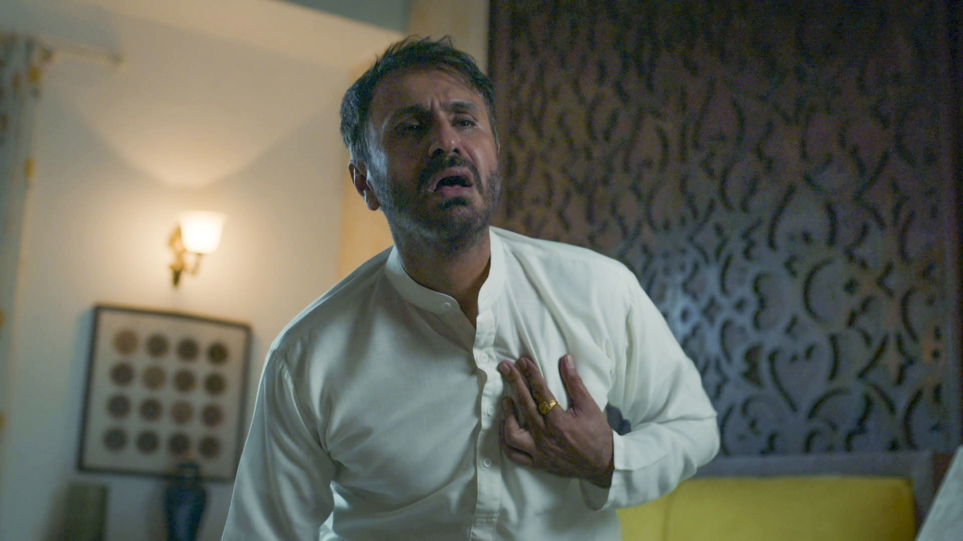 Watch Pocket Mein Aasman Episode 55 on JioHotstar