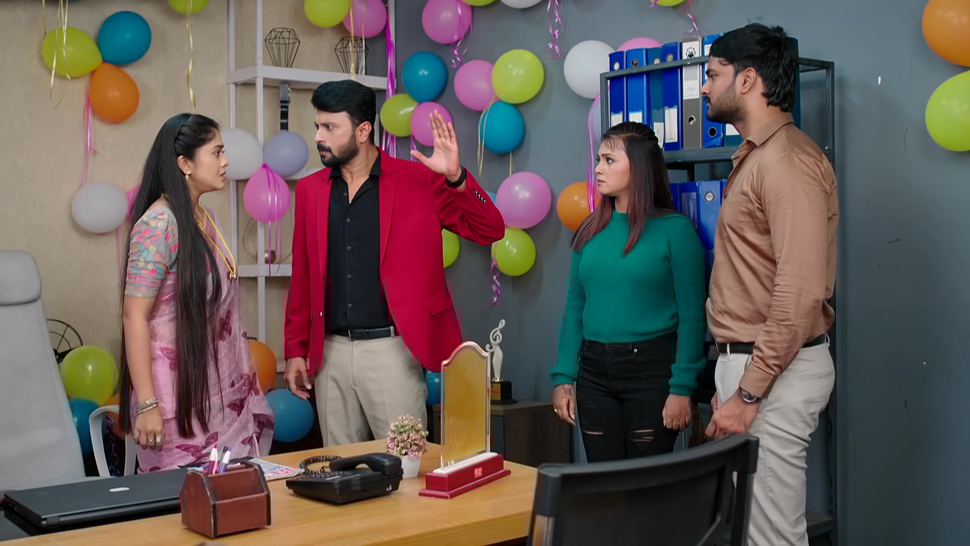 Watch Vantalakka S1 Episode 426 on JioHotstar