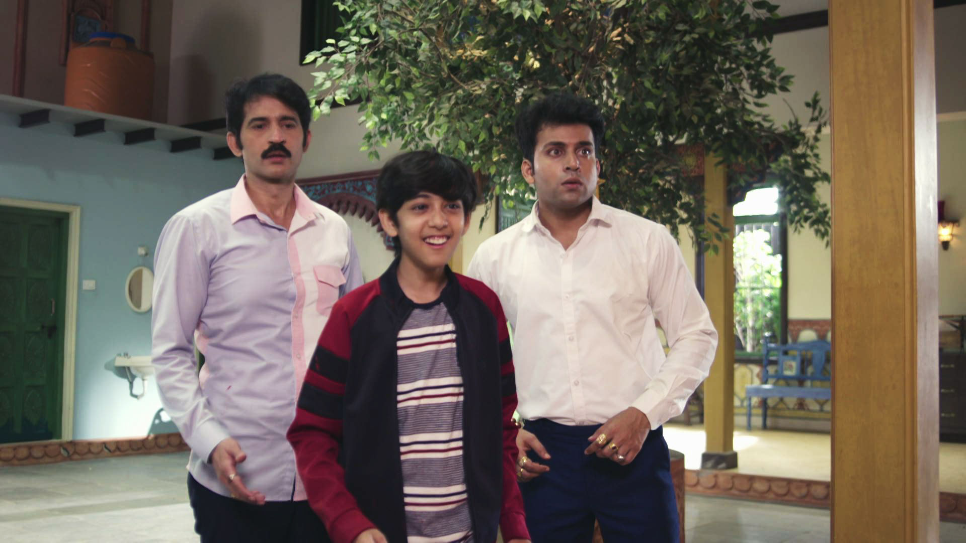 Watch Gupta Brothers Episode 3 on JioHotstar