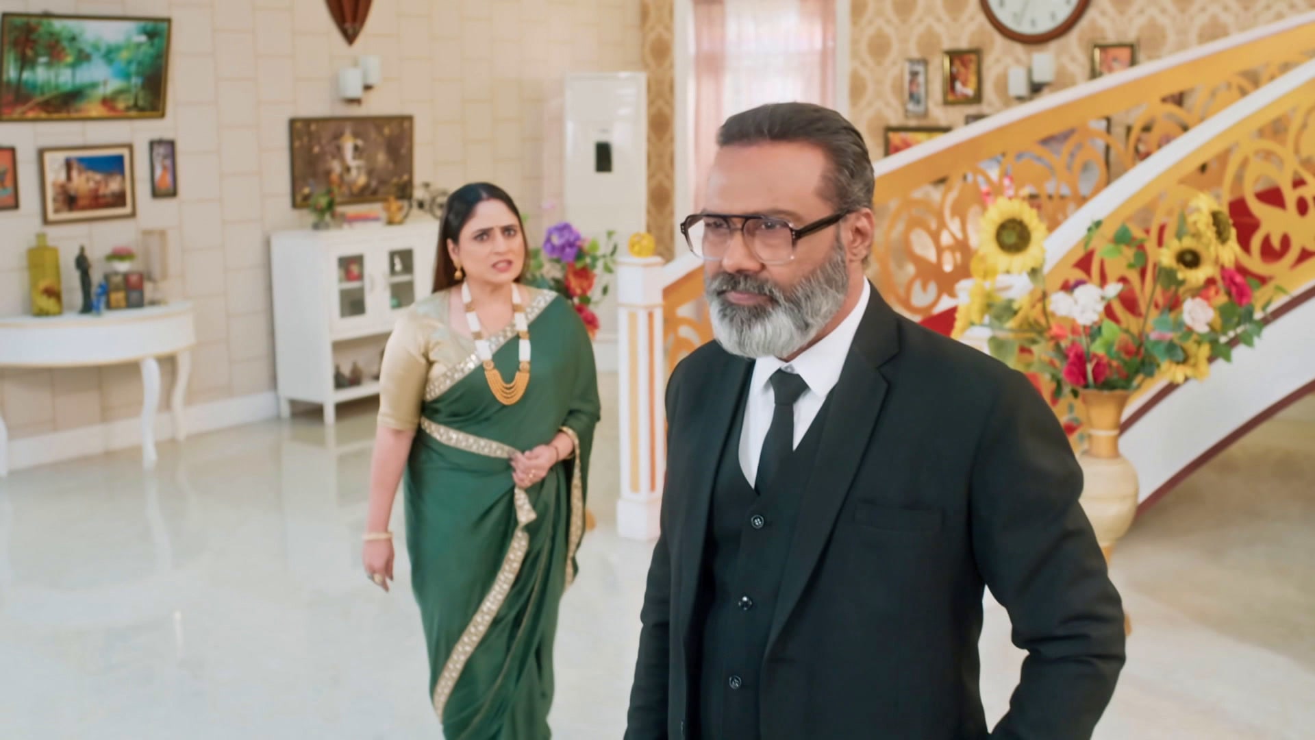 Watch Advocate Anjali Awasthi Episode 49 on JioHotstar