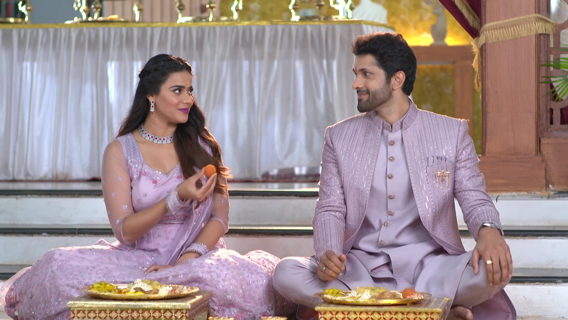 Watch Gharo Ghari Maatichya Chuli Episode 21 on JioHotstar