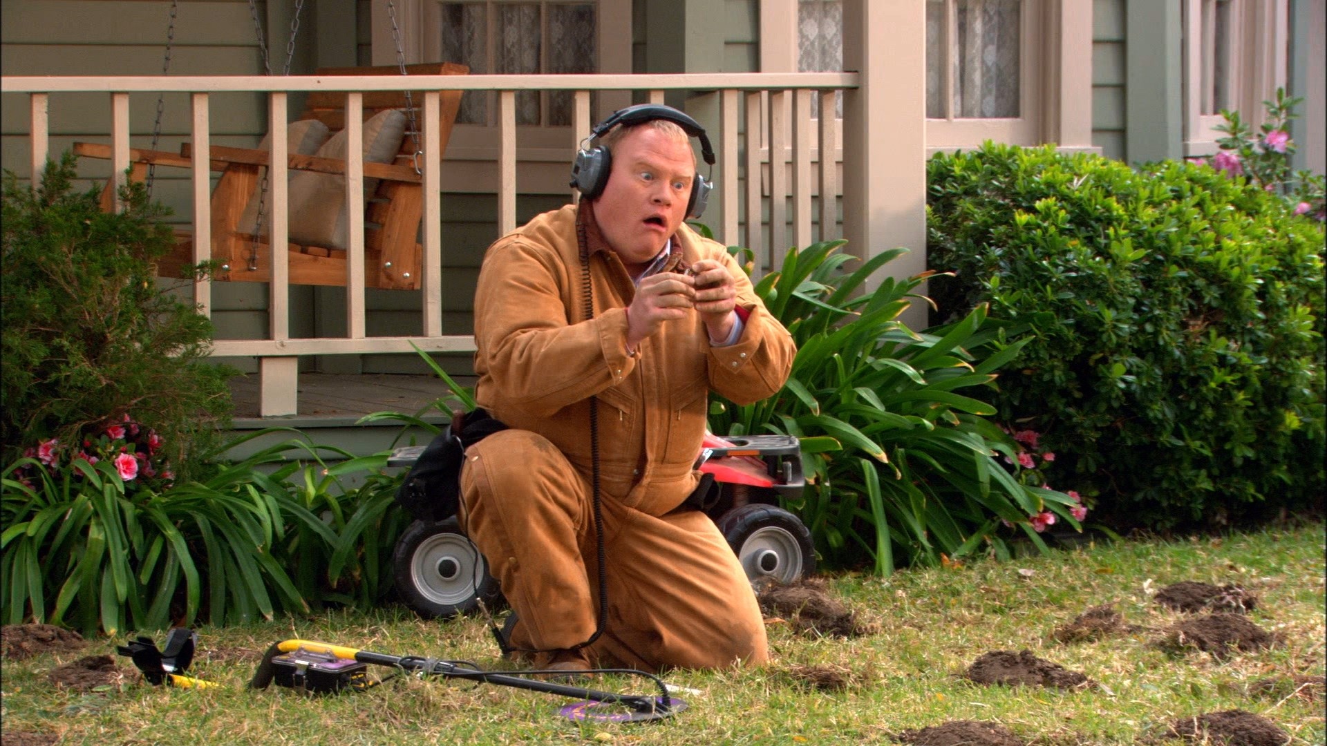 Watch According to Jim S6 Episode 14 on Disney+ United Arab Emirates ...