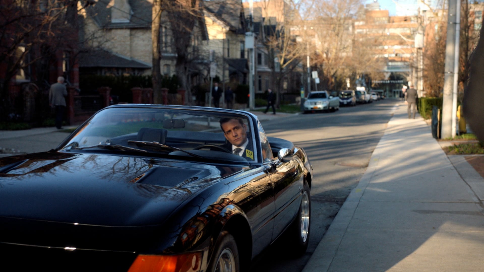 Watch Suits Episode 1 on JioHotstar