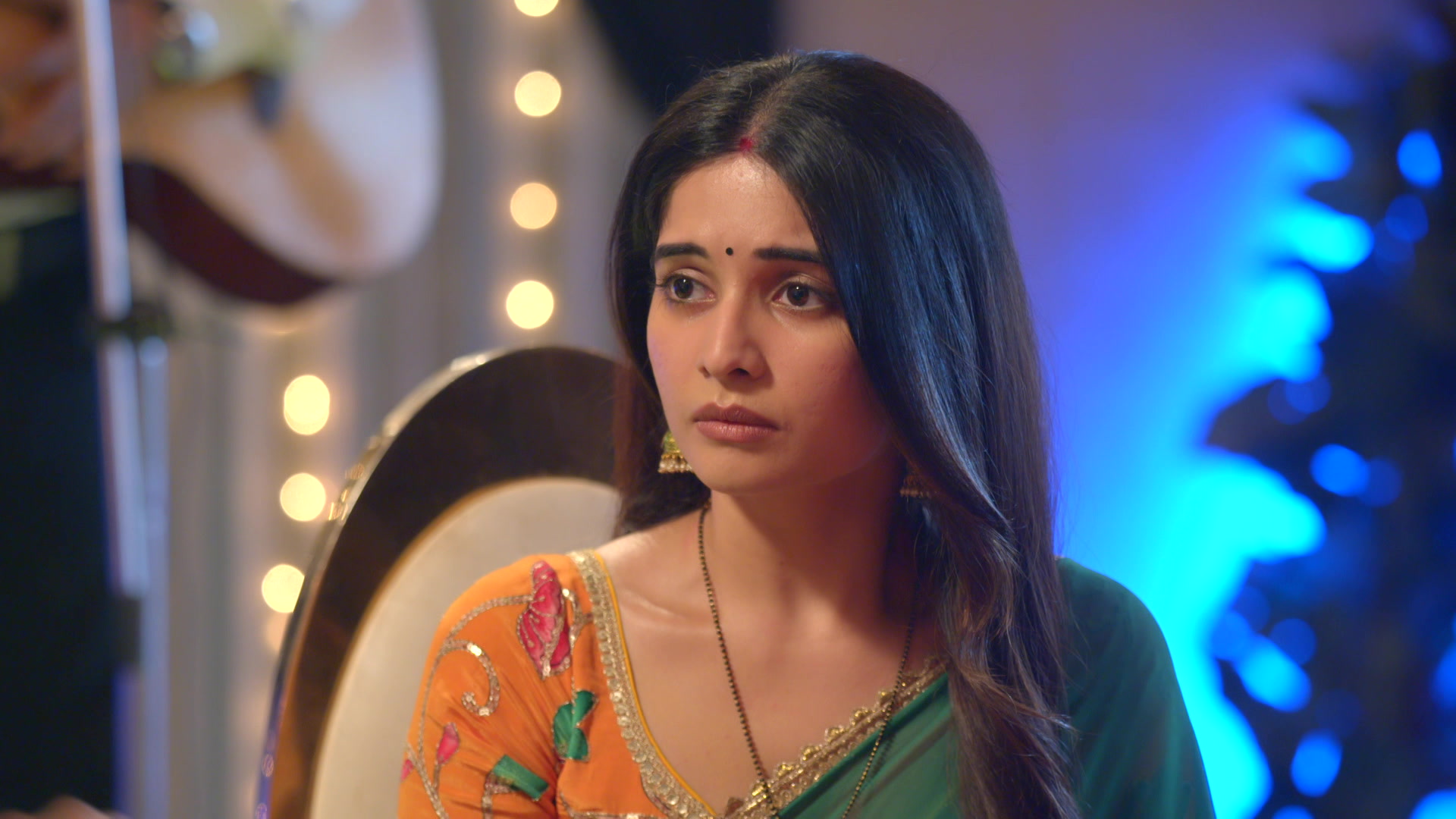Stream Savi's Nervous Date with Neil Season 3 Episode 1621 – Savi's ...