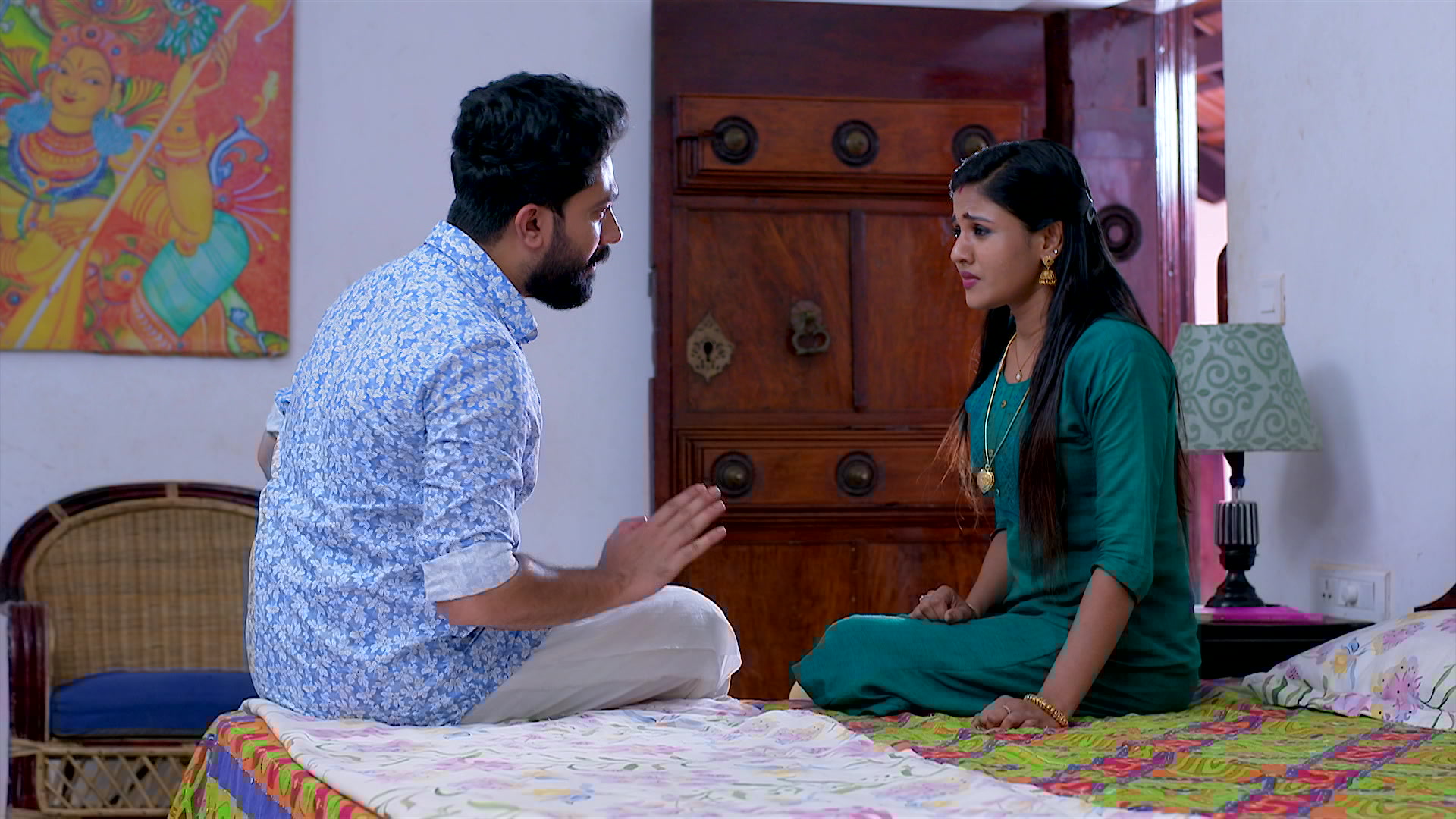 Watch Kaathodu Kaathoram S1 Episode 227 on JioHotstar