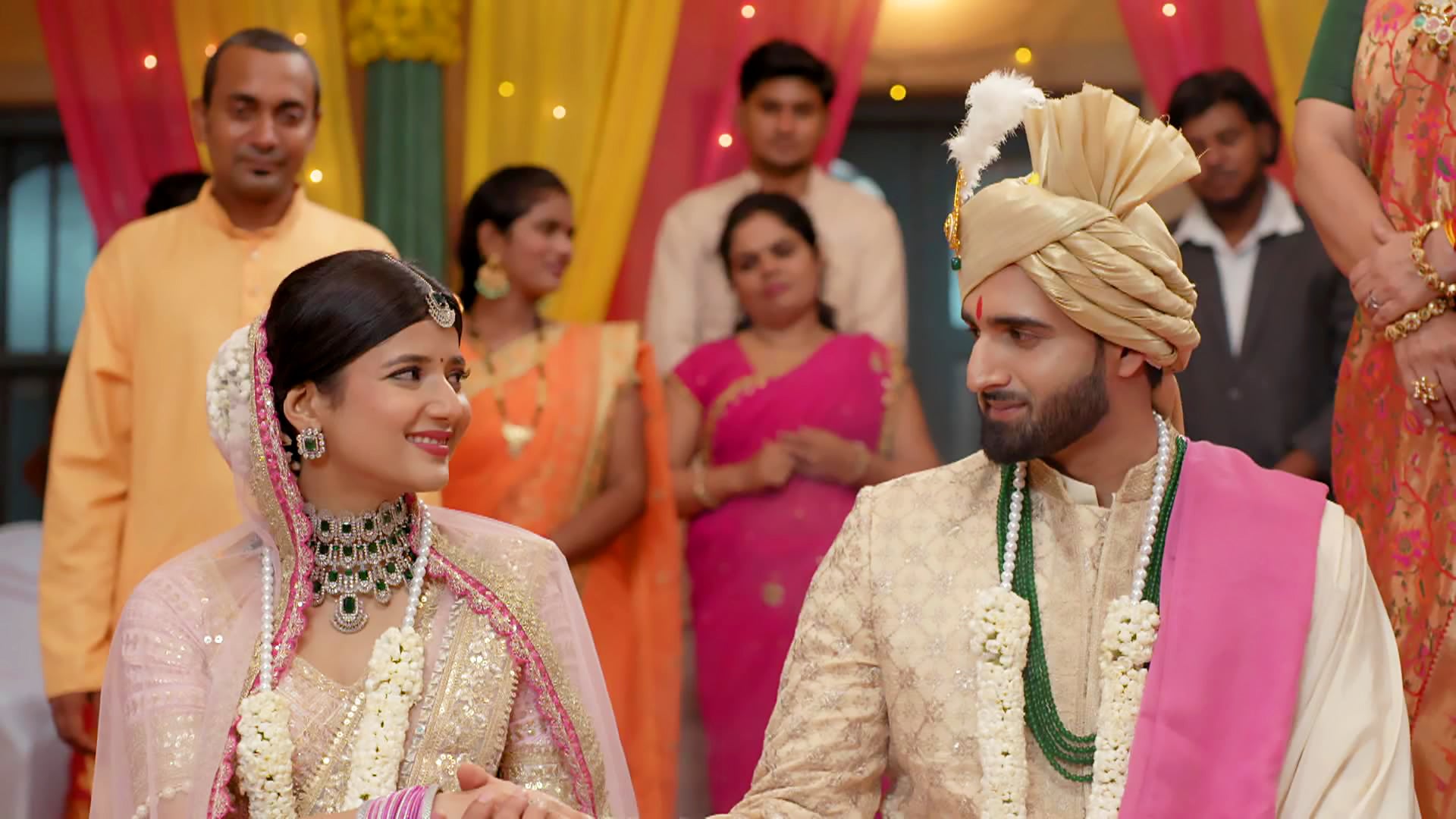 Watch Saavi Ki Savaari S1 Episode 294 on JioHotstar