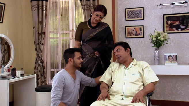 Watch Aponjon S1 Episode 109 on JioHotstar