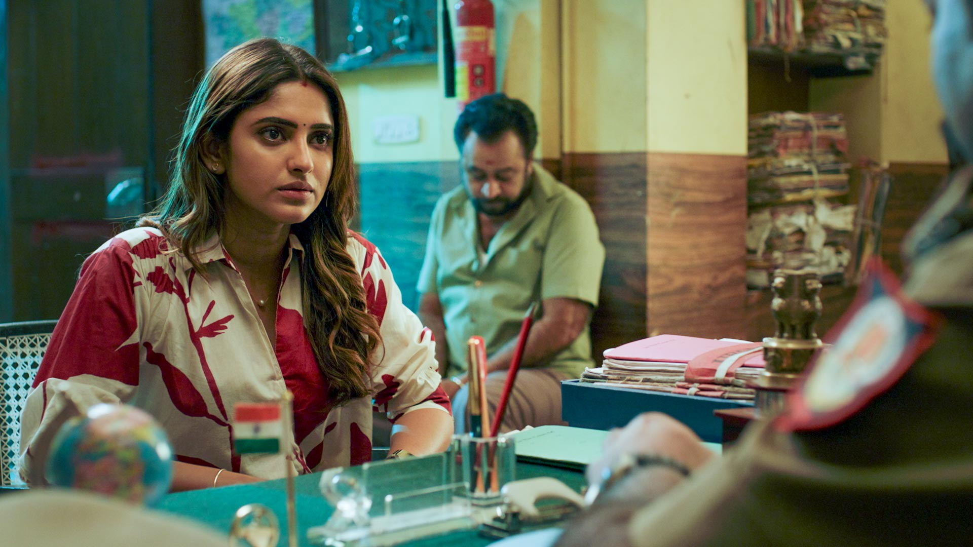 Watch Uppu Puli Kaaram S1 Episode 121 on JioHotstar