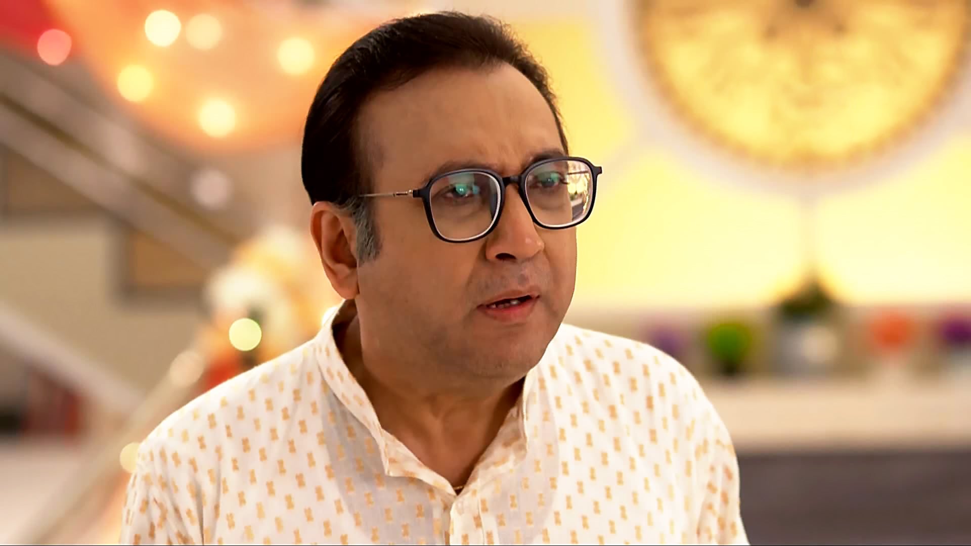 Hrishikesh questions Parama - JioHotstar