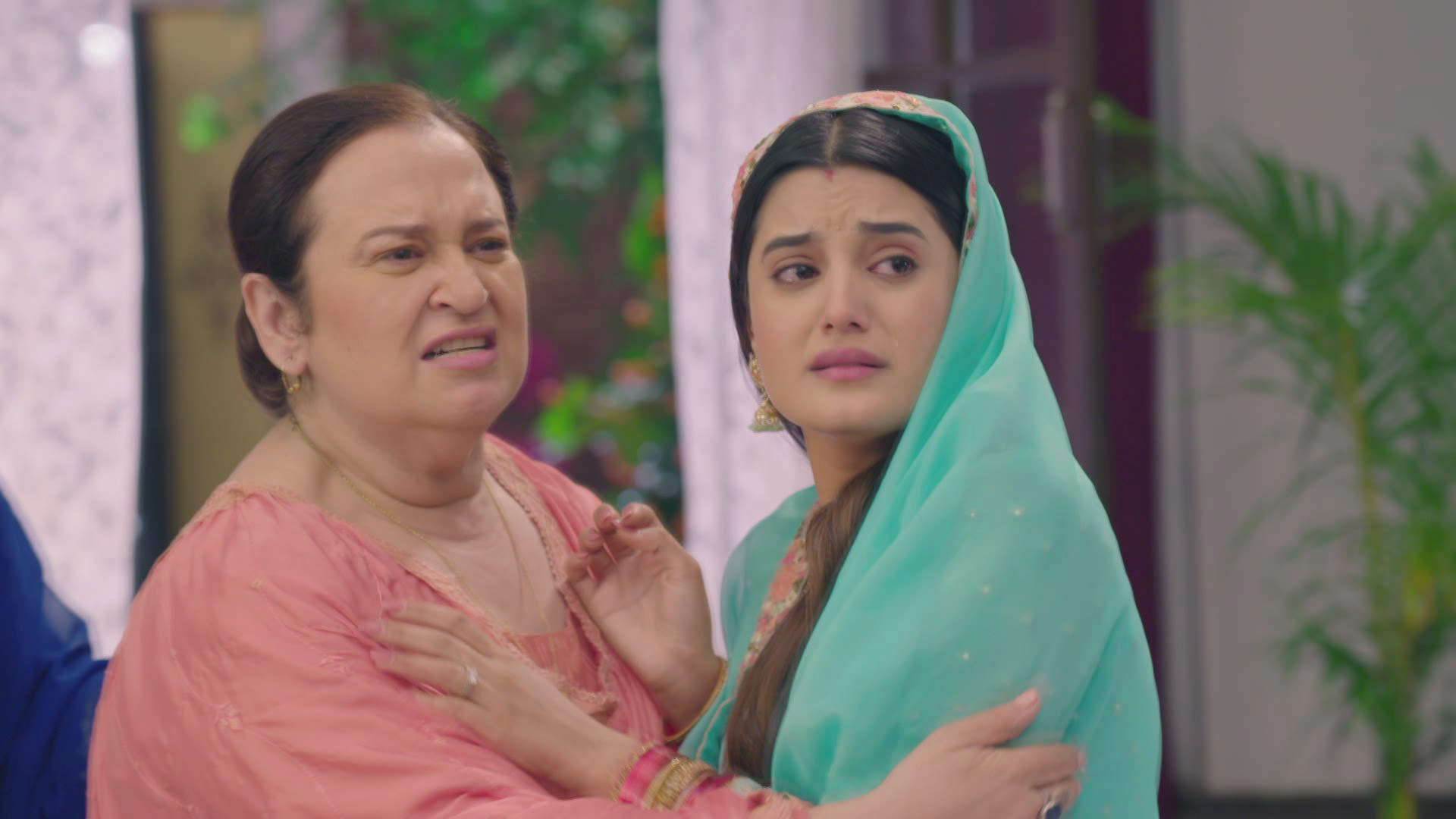 Watch ajooni All Episodes | Watcho