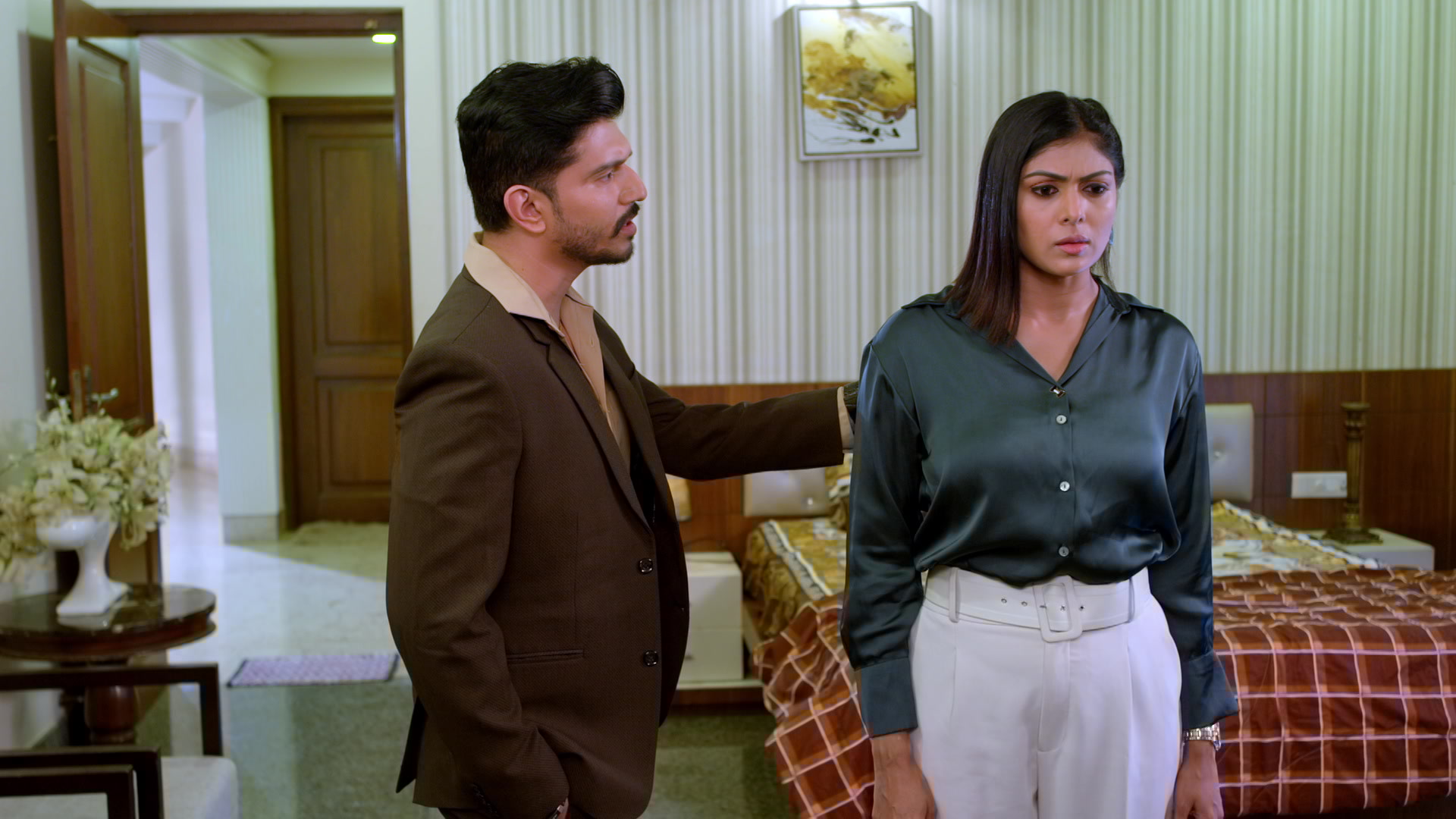 Watch Kaveri Kannada Medium Episode 63 on Disney+ Hotstar