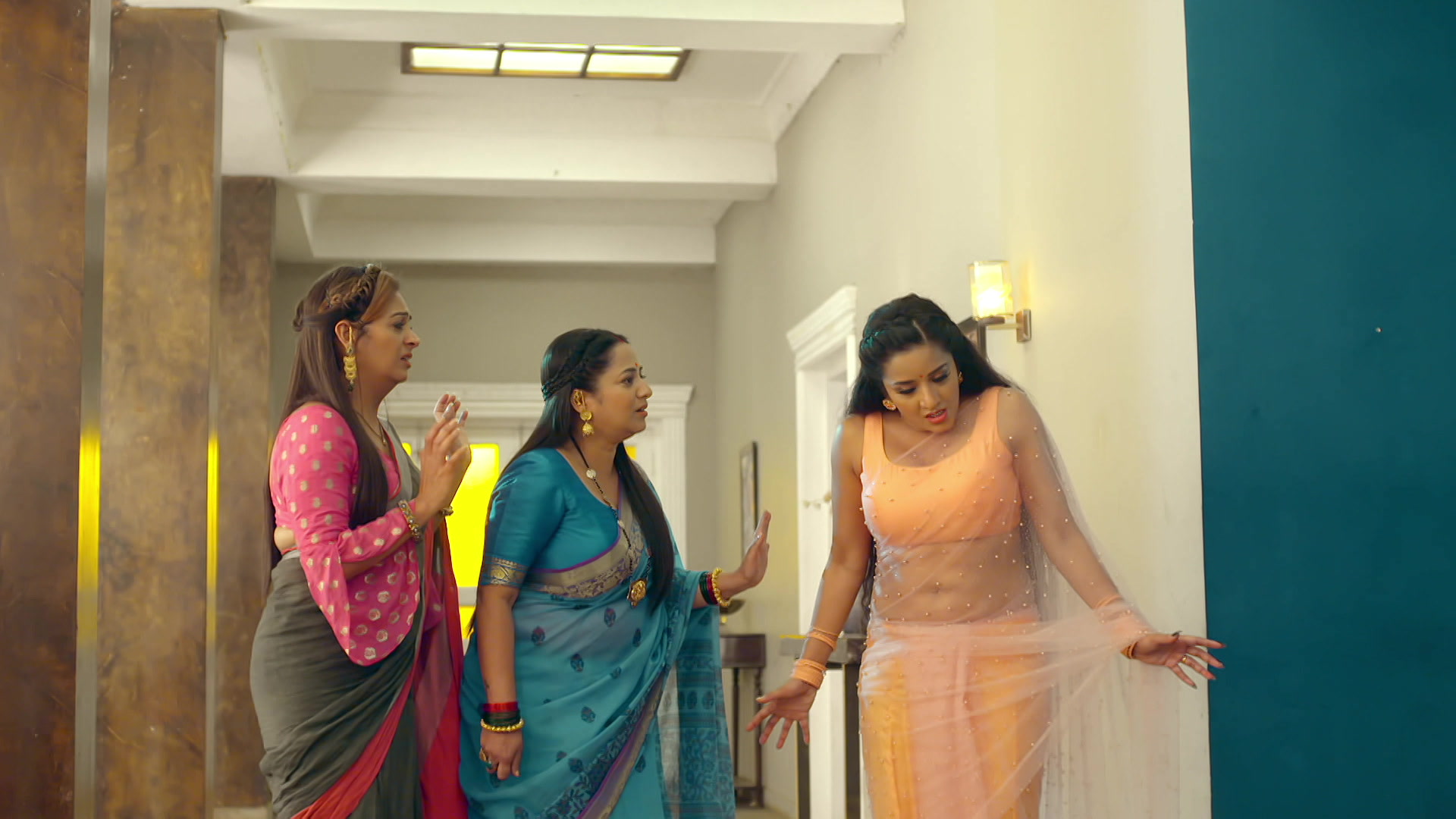 Watch Nazar Episode 443 on JioHotstar