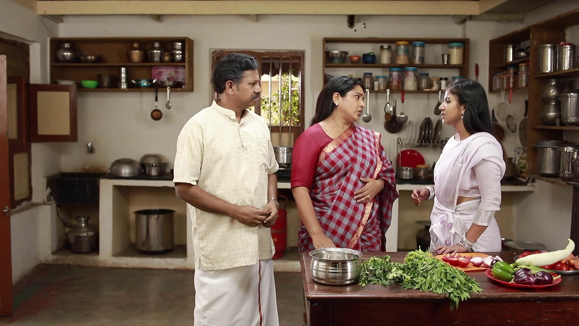 Watch Raja Rani 2 S2 Episode 192 on JioHotstar