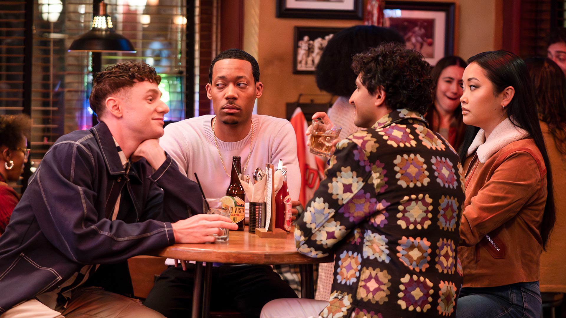 Stream Double Date Season 3 Episode 10 – Double Date on Disney+