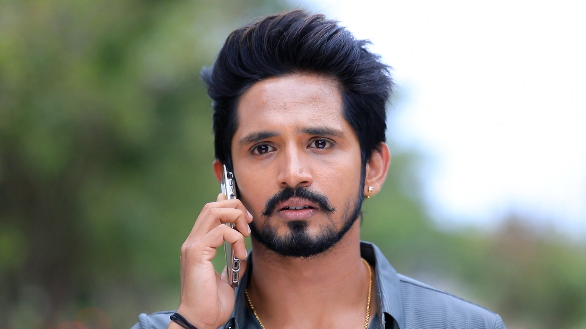 Watch Geetha Episode 1031 on JioHotstar