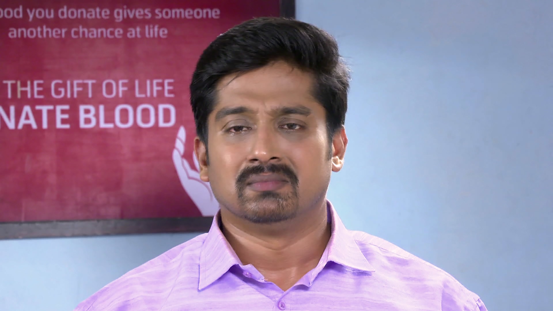 Watch Karuthamuthu S27 Episode 314 on JioHotstar