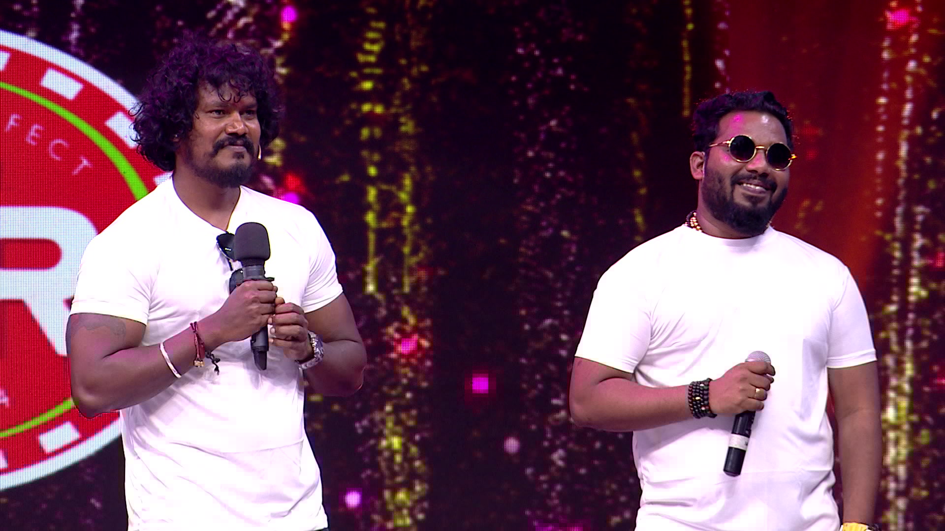 Stream Friends Round Season 4 Episode 26 – Friends Round on Disney+