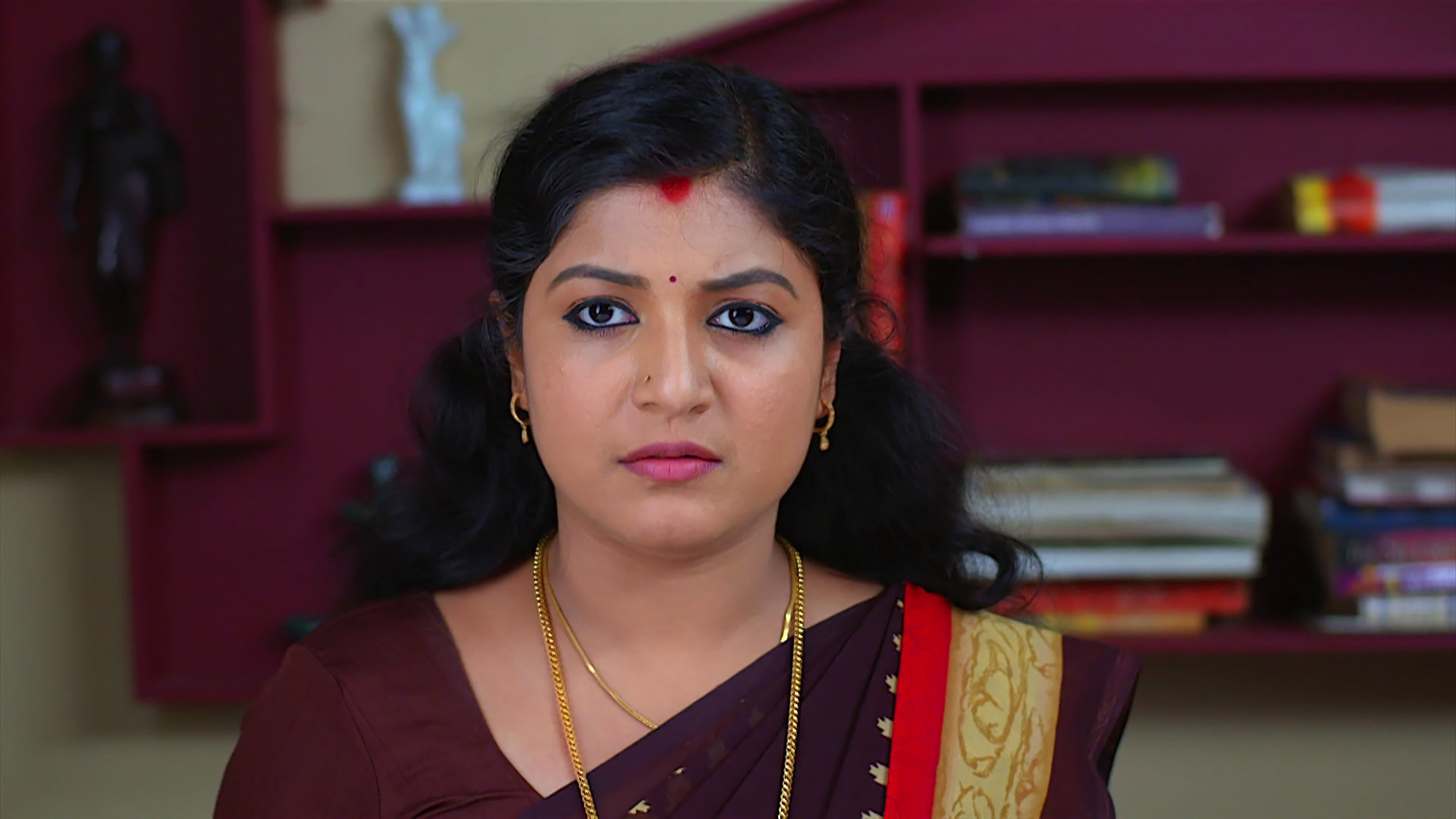 Watch New Episodes of santhwanam only on Watcho
