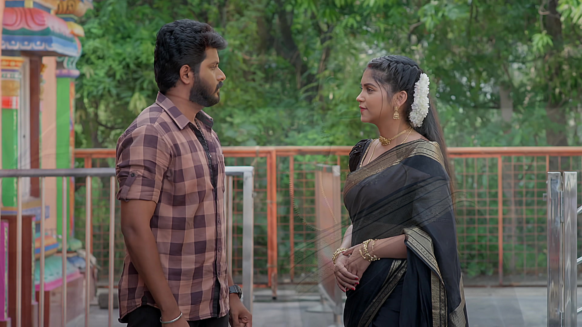 Watch Gunde Ninda Gudi Gantalu S1 Episode 188 on JioHotstar