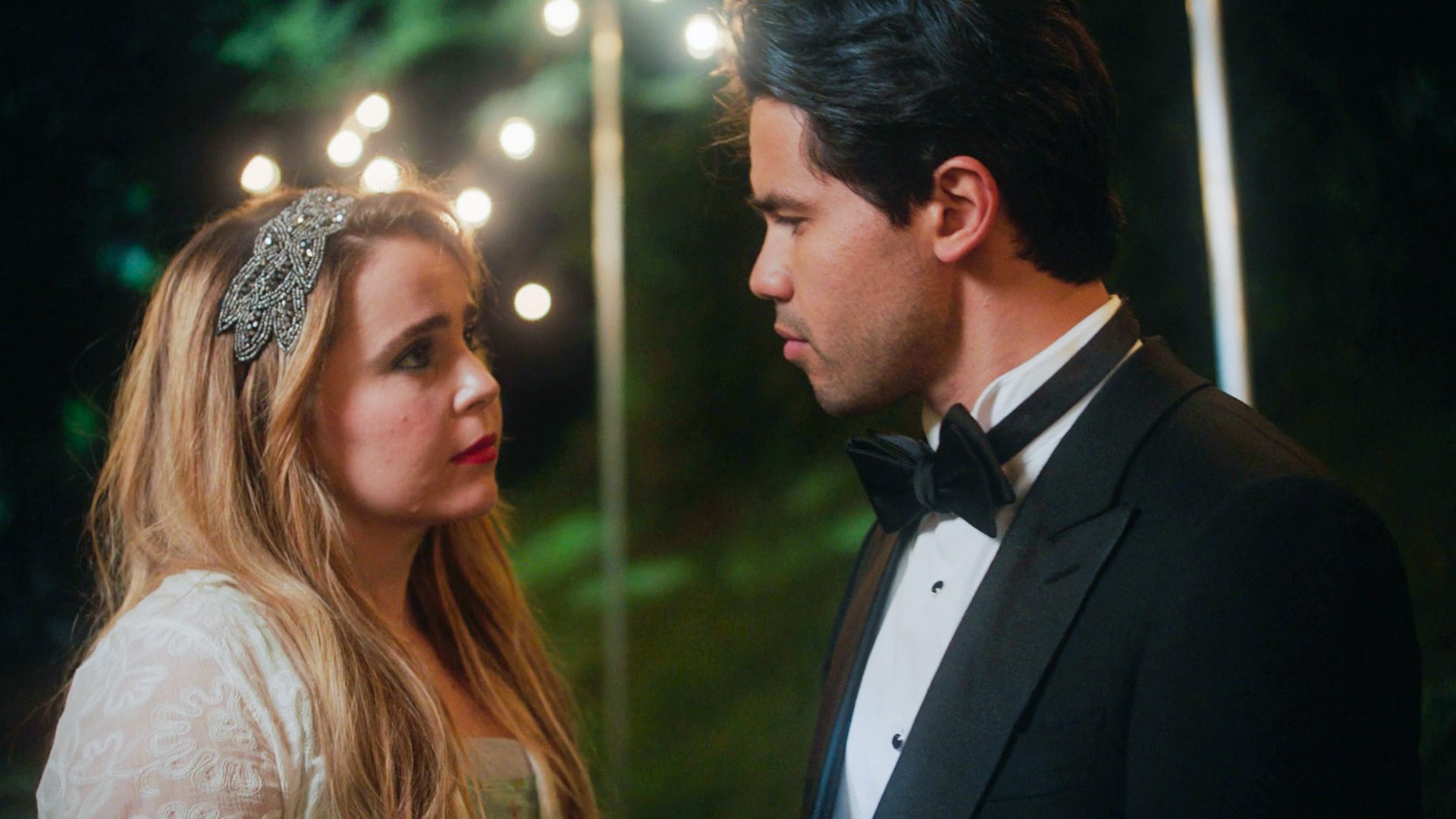 Watch Up Here S1 Episode 5 on JioHotstar