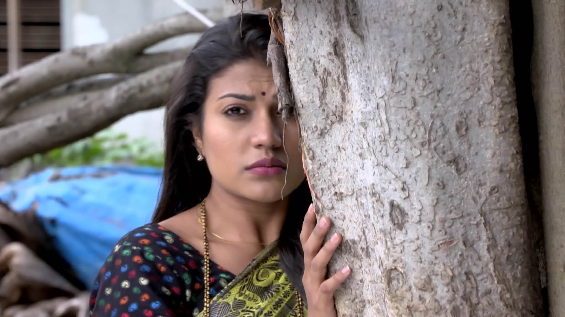 Watch Sindhoora S8 Episode 180 on JioHotstar