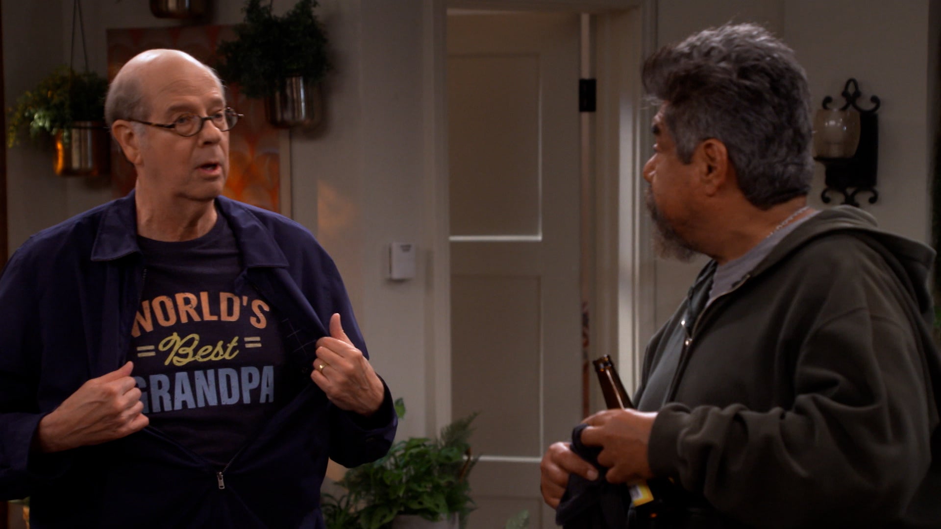 Watch Lopez Vs Lopez Episode 9 on JioHotstar