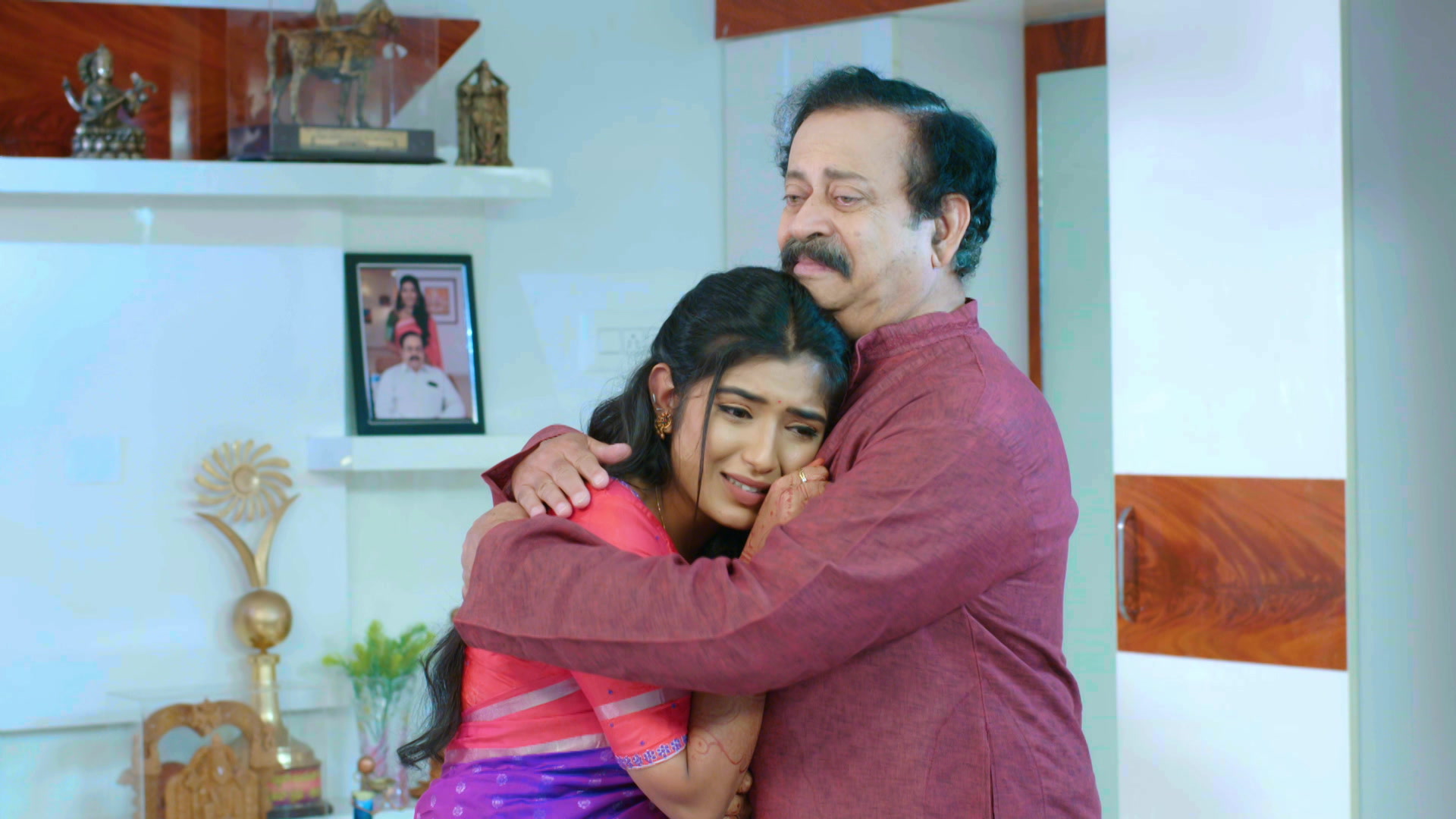Watch Neenadhe Naa S1 Episode 2 on JioHotstar