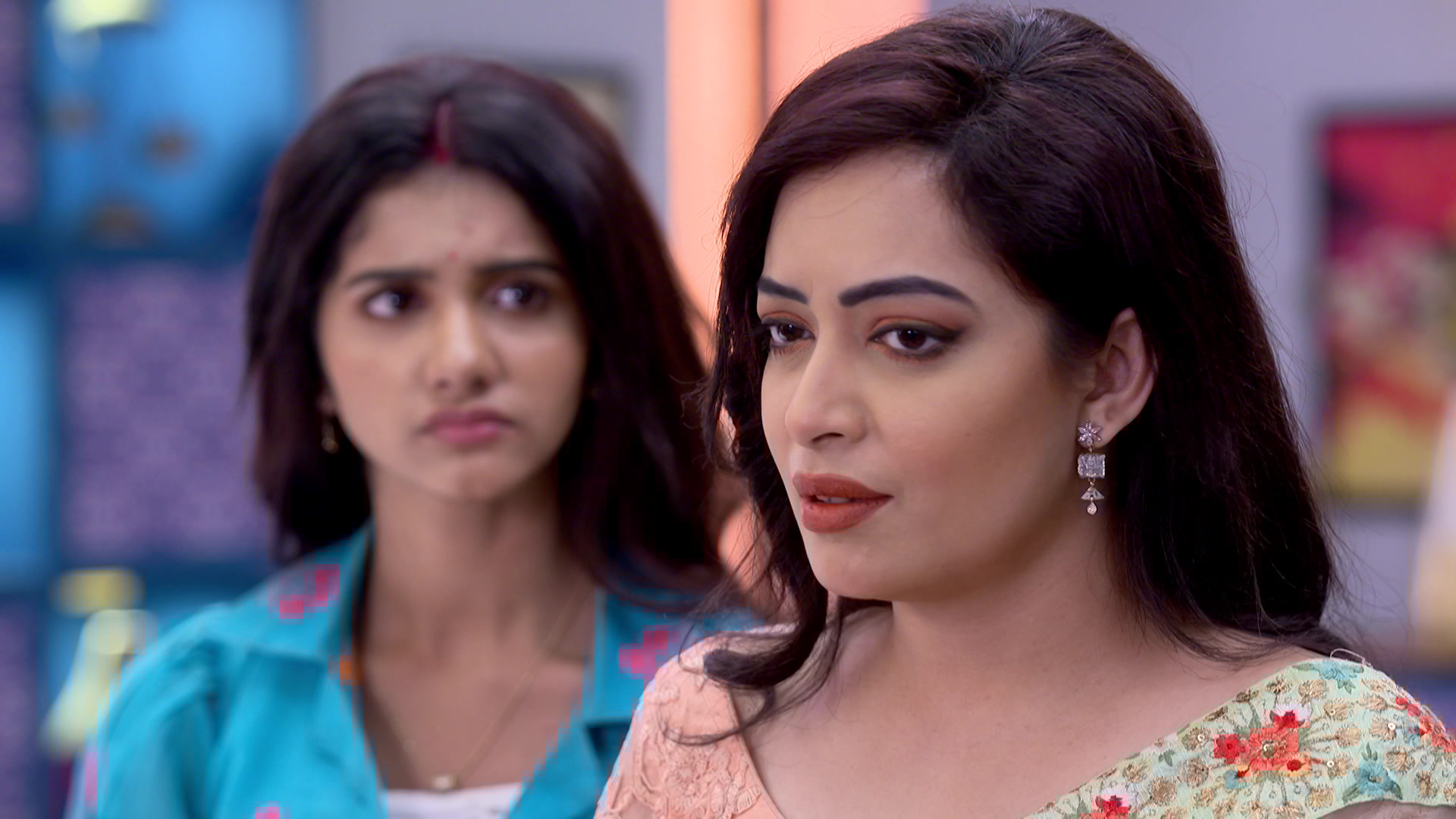 Watch Tomader Rani Episode 207 on JioHotstar