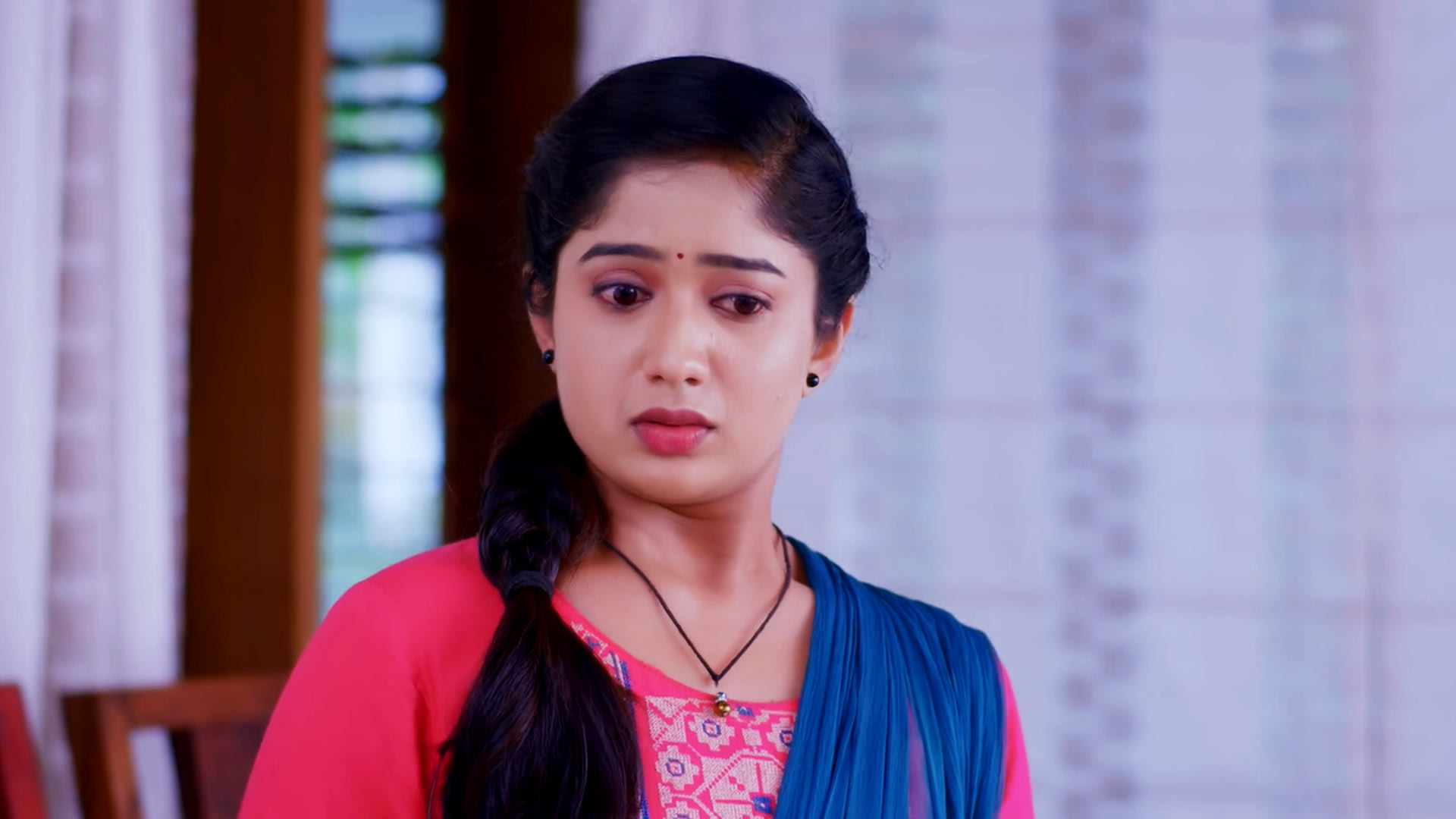 Watch raaji only on Watcho