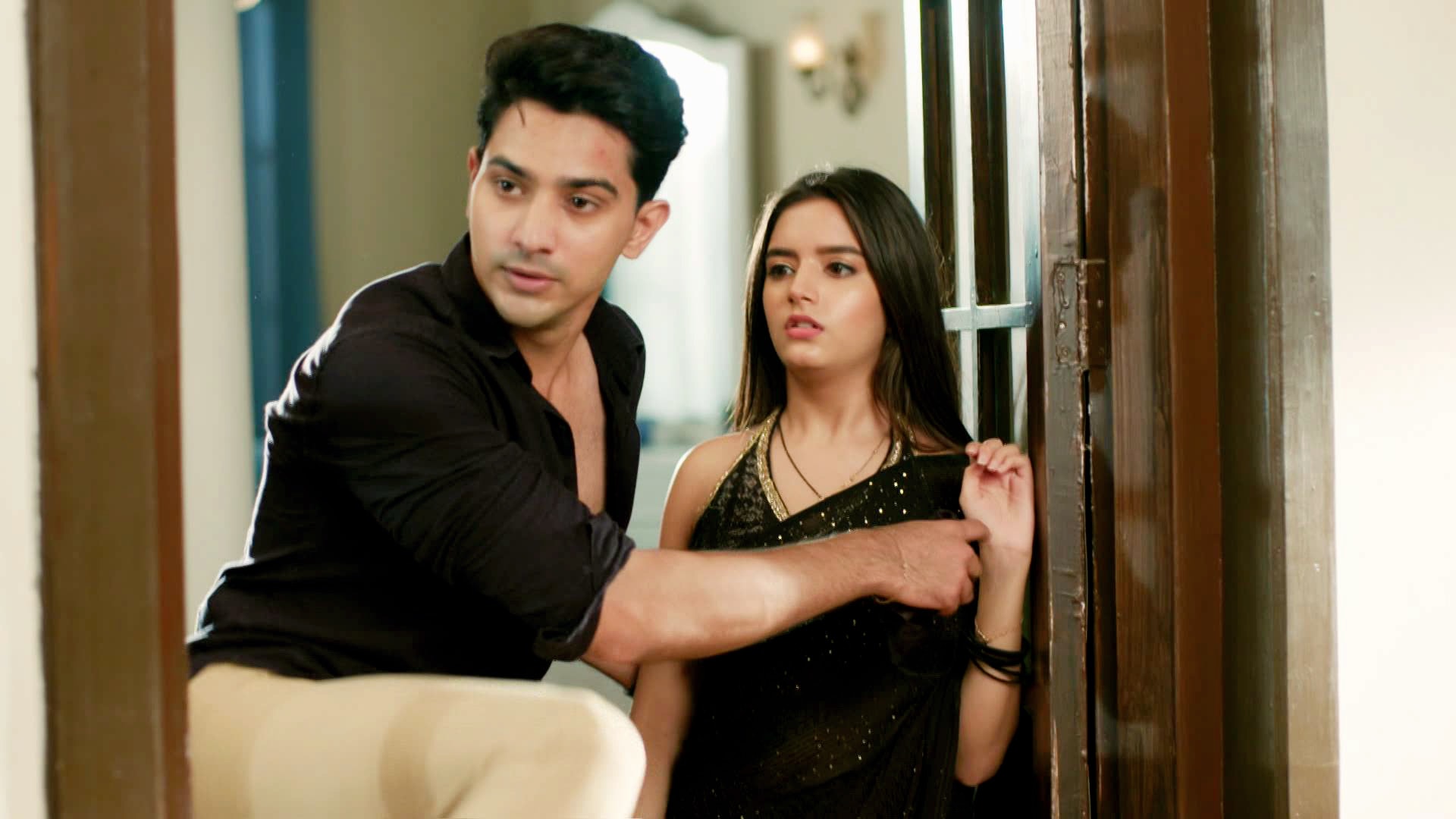 Stream pandya-store Online | Watcho