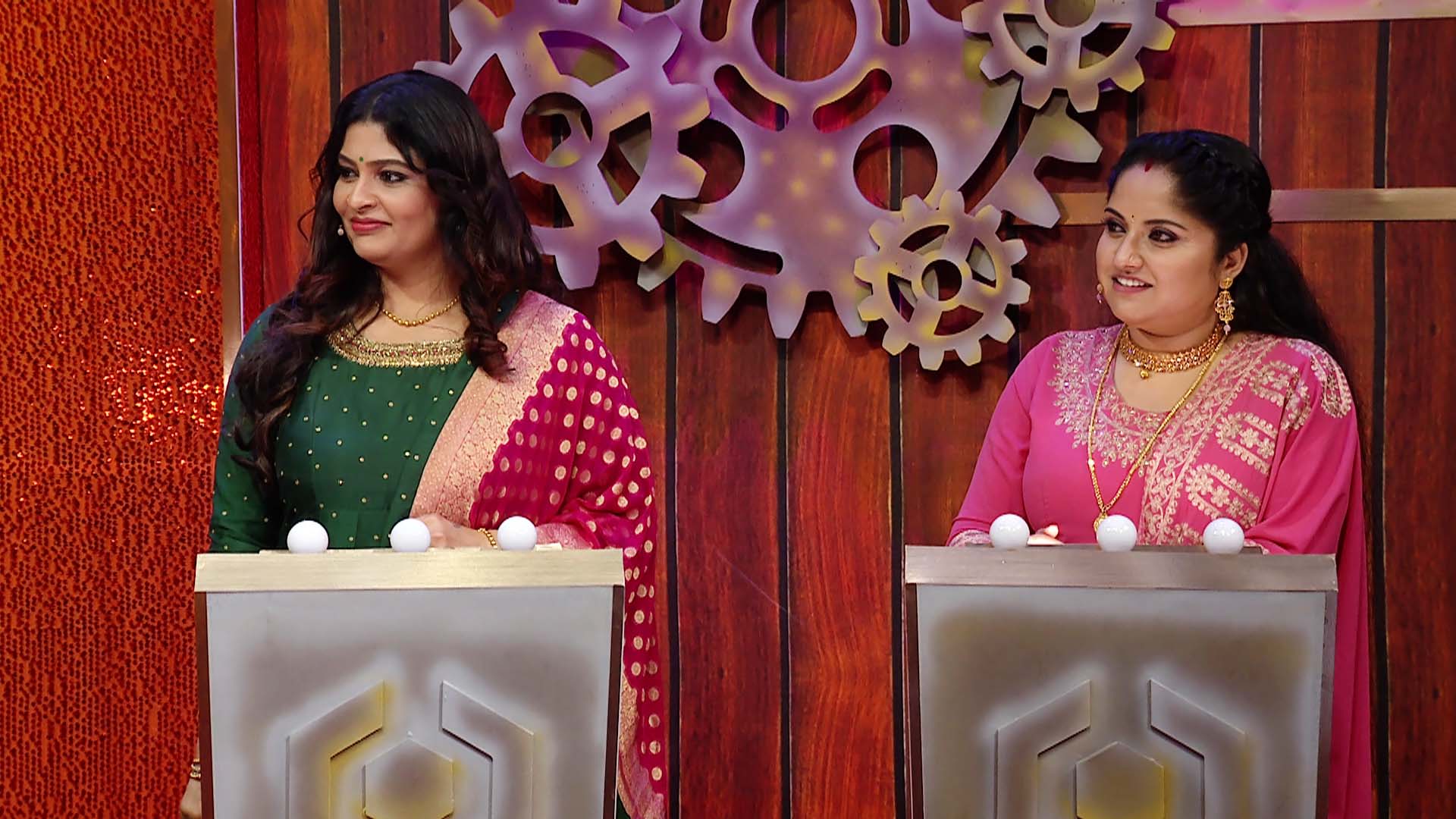 Watch Valkannadi S1 Episode 10 on JioHotstar