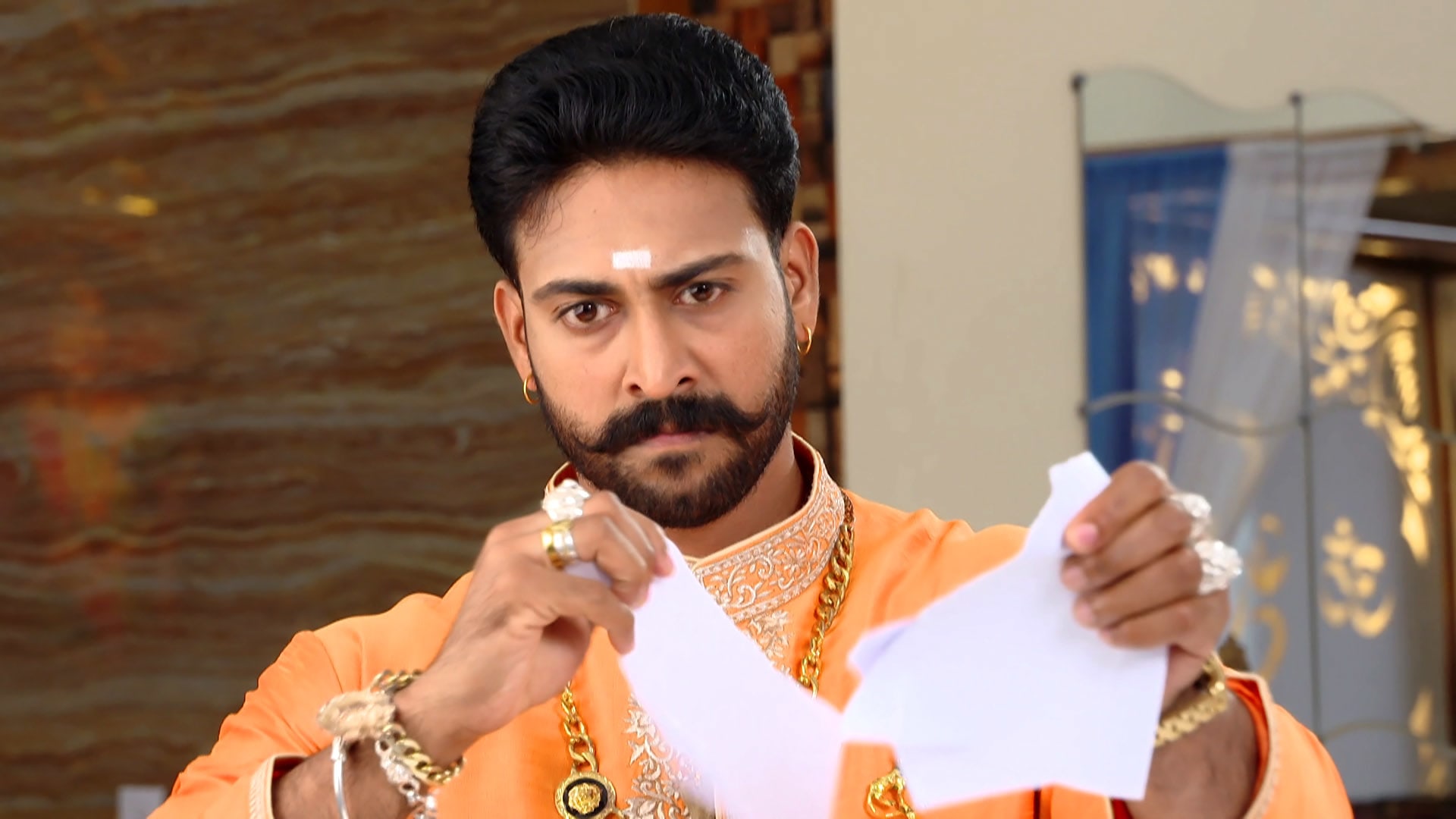 Watch Bangarada Panjara S1 Episode 94 on JioHotstar