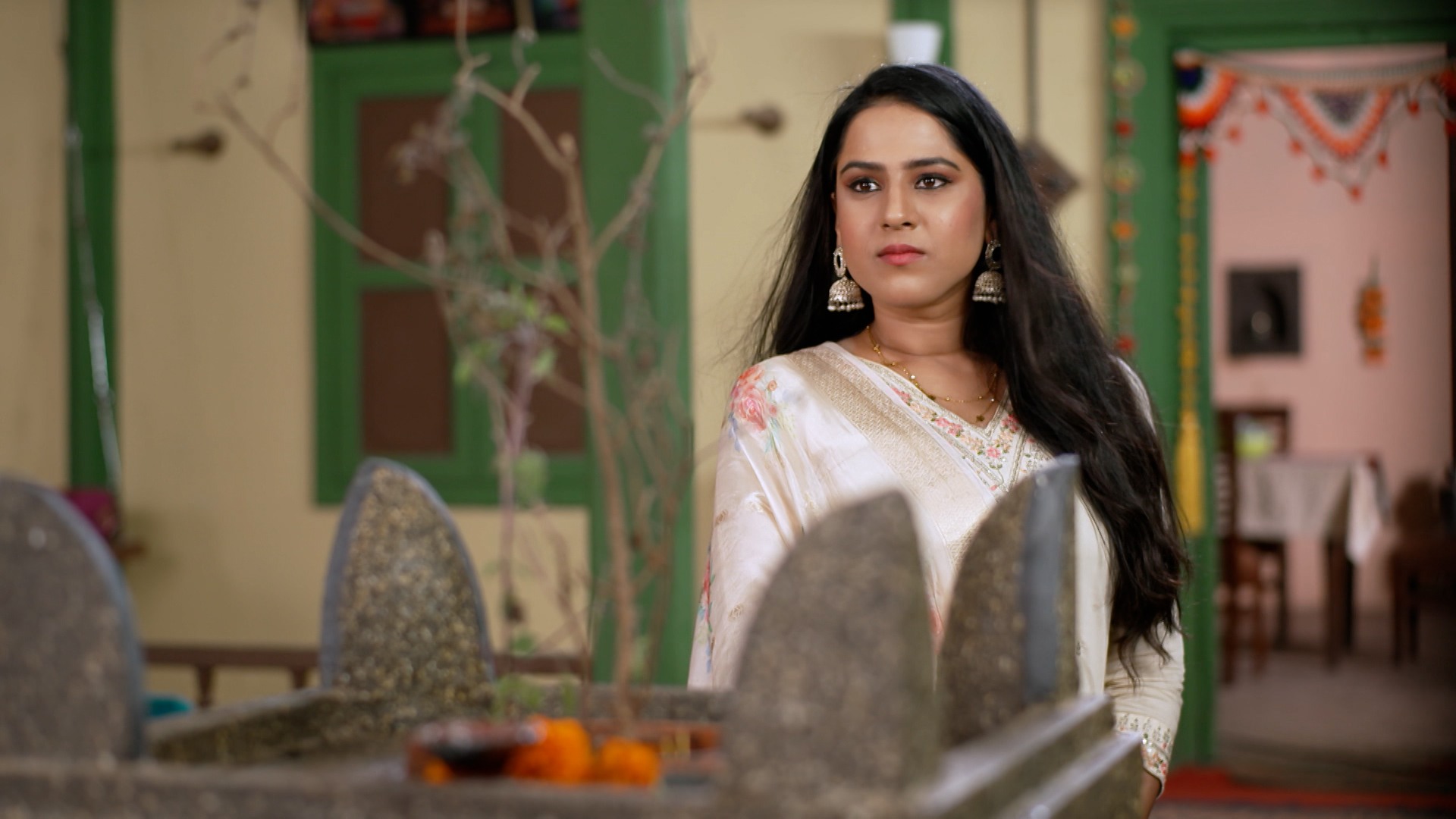 Watch Indrayani S1 Episode 511 on JioHotstar