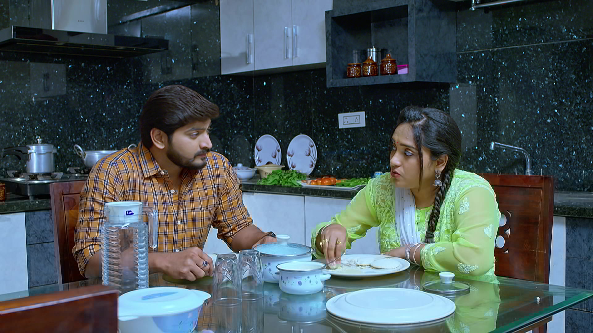 Watch Manasichi Choodu S1 Episode 626 on Disney+ Hotstar