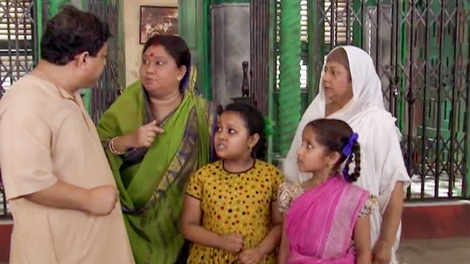 Watch Sansar Sukher Hoy Romonir Guney Episode 131 on JioHotstar