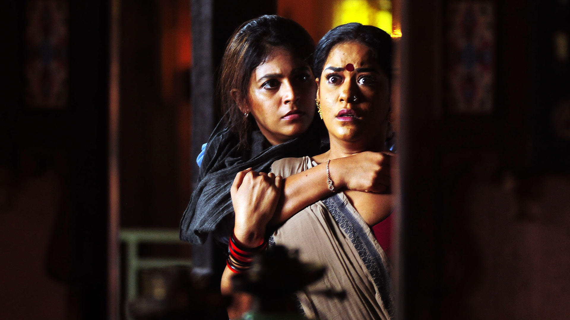 Watch Jhansi S1 Episode 4 on JioHotstar