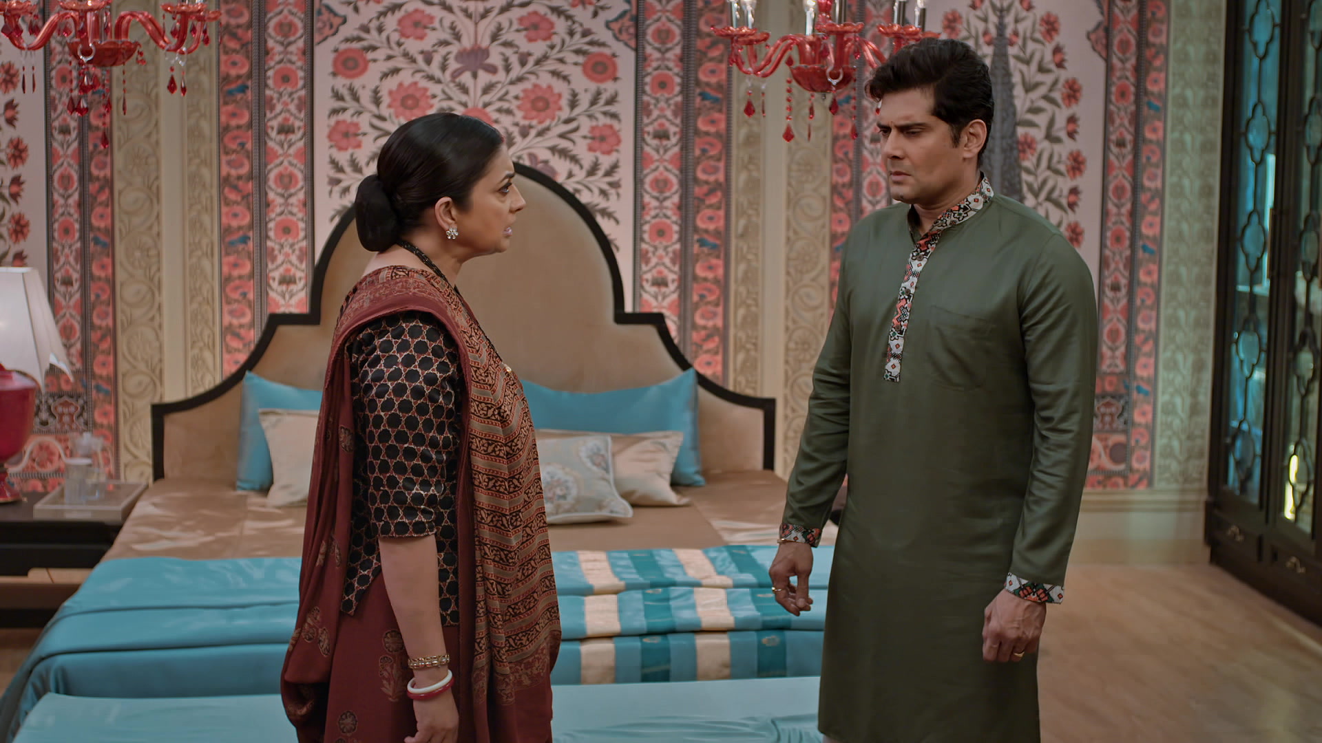Stream Tulsi Confronts Mihir Season 2 Episode 118 – Tulsi Confronts ...