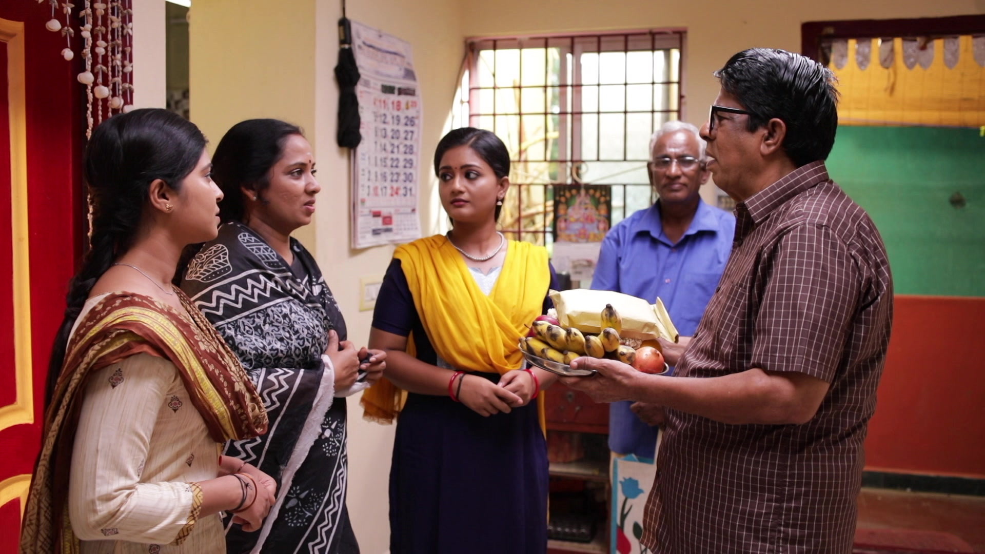 Watch Siragadikka Aasai S1 Episode 23 on Disney+ Hotstar