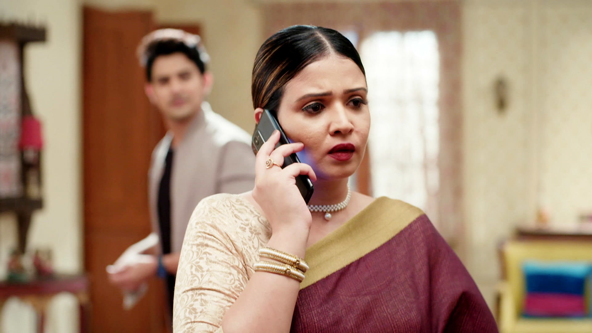 Watch Pandya Store Episode 1101 on JioHotstar